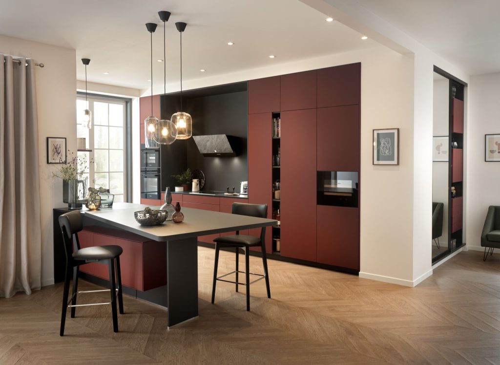Kitchen with glass panels - concrete bespoke kitchen worktop | SCHMIDT