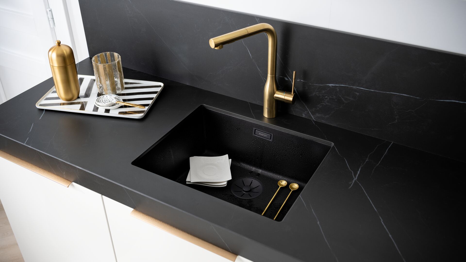 How do you choose the right splashback for your kitchen? | SCHMIDT