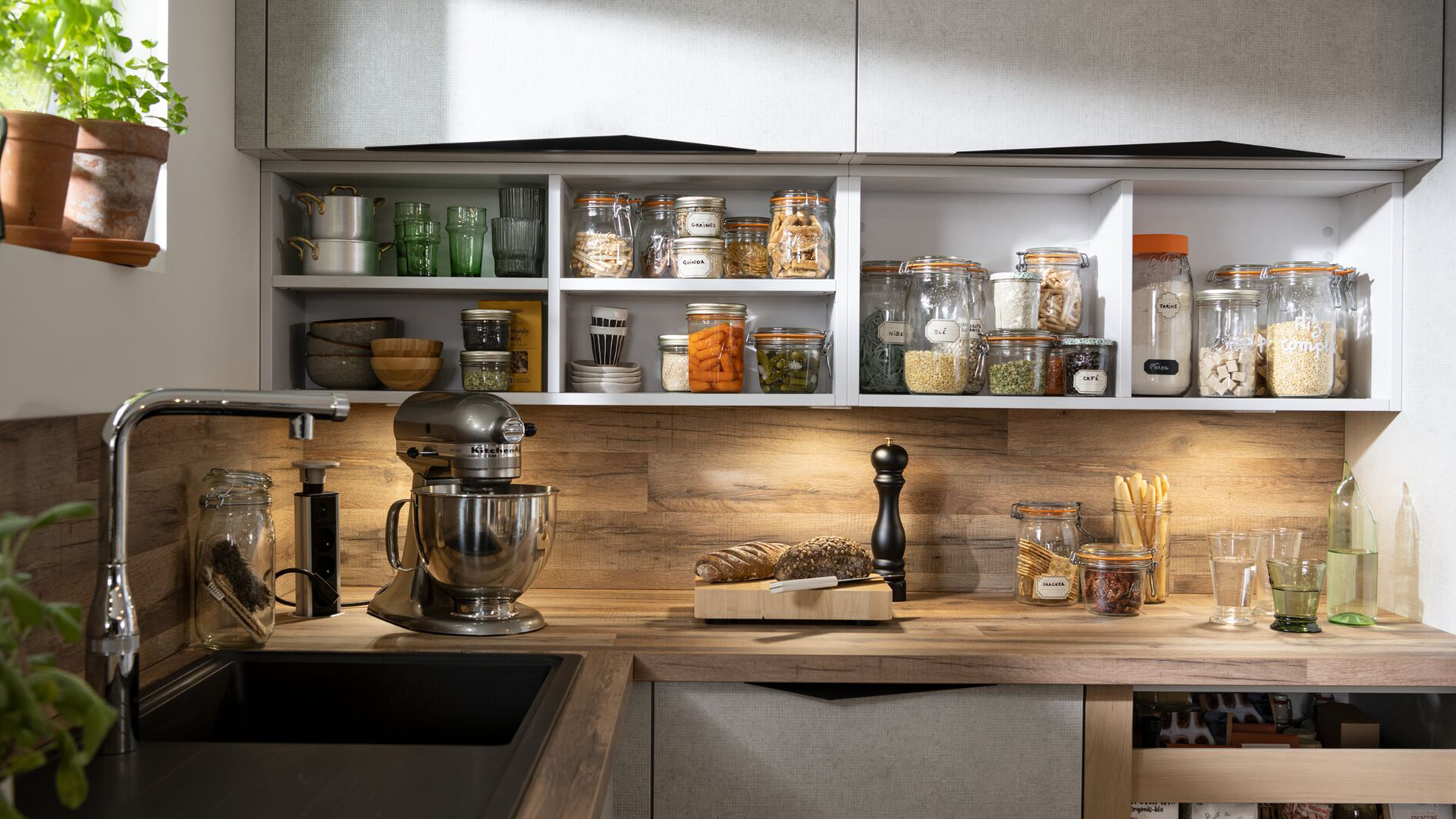 Fitted & bespoke kitchens for custom interior | SCHMIDT