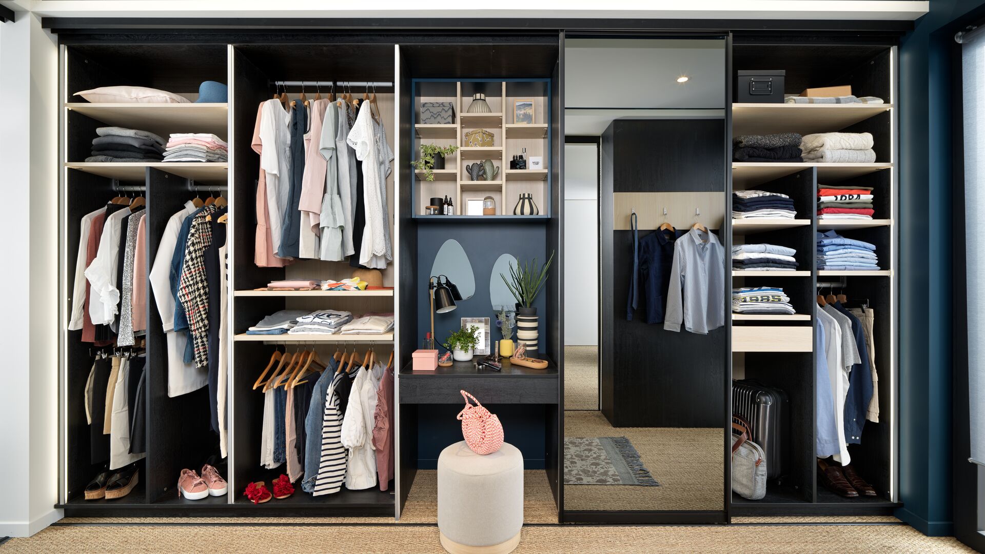 Online Wardrobe Planner - Design your closet in 3D | SCHMIDT