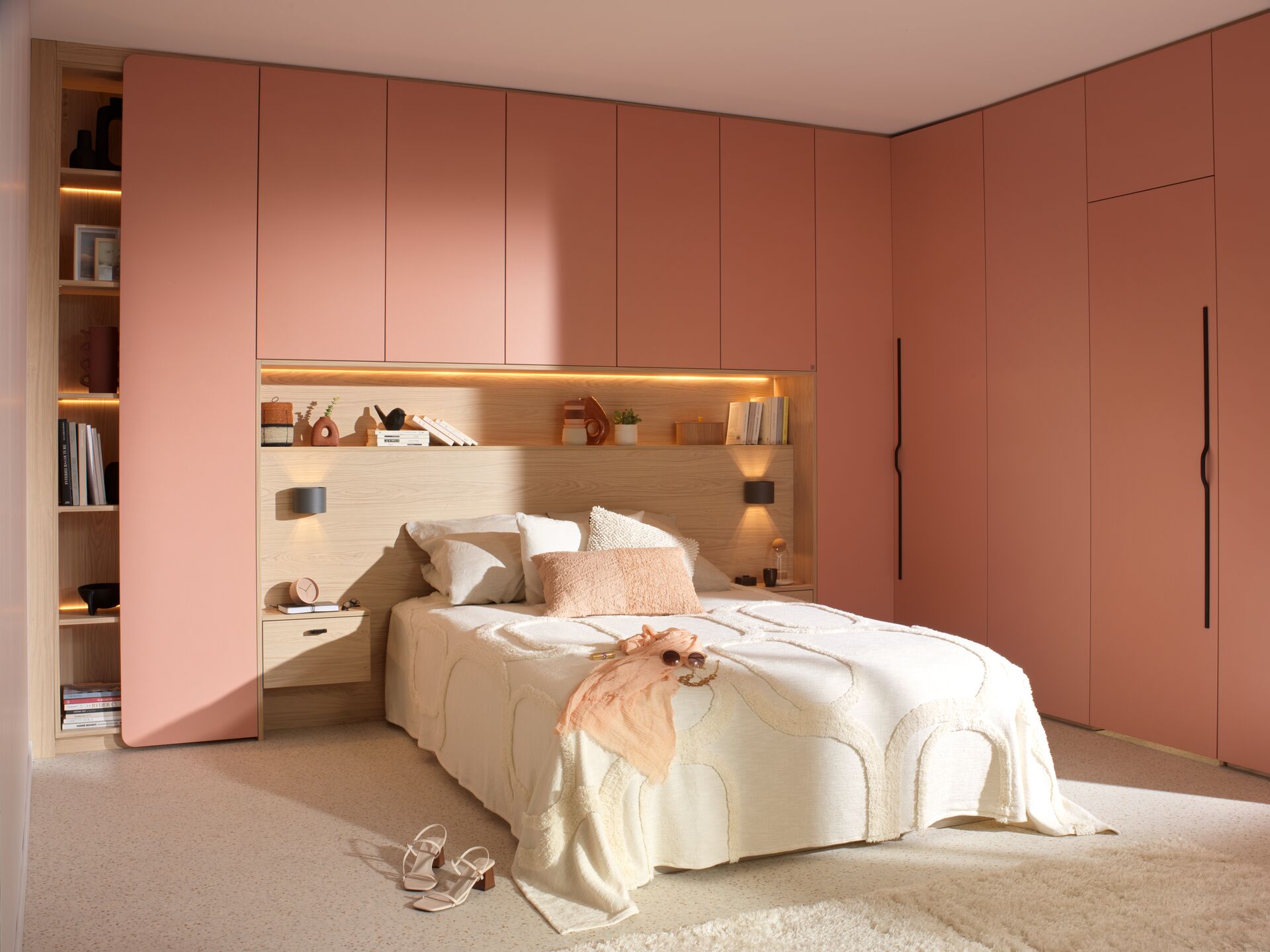 Peach-toned wardrobes and dressings | SCHMIDT